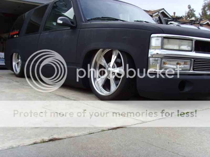 98 4 DOOR TAHOE HYDROS AND BODY DROPPED CHEAP | LayItLow.com Lowrider ...